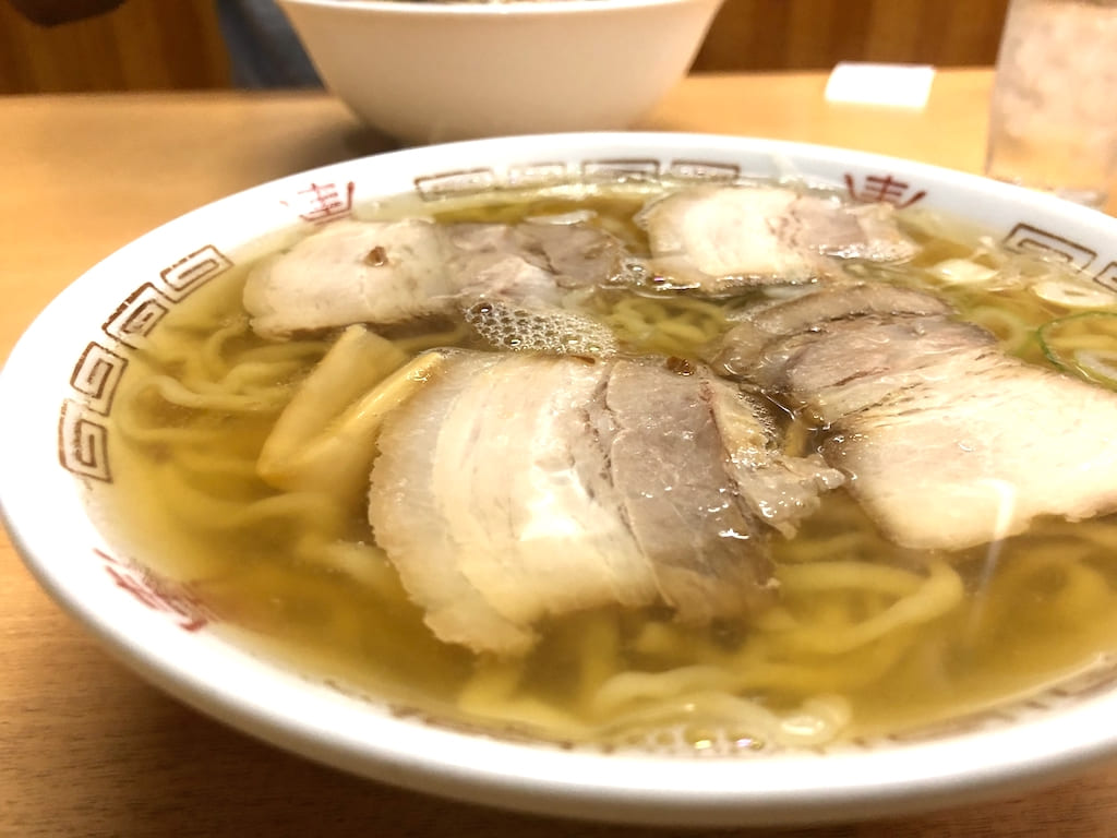 喜多方「坂内食堂 本店」の行列がスゴい！3つの駐車場を写真でレポート
